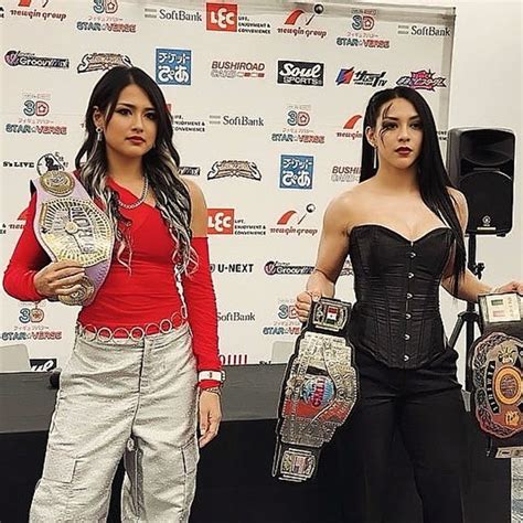 Stardom Firma Contrato Giulia Vs Stephanie Vaquer Superluchas