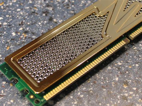 Ocz El Ddr2 Pc2 4200 Gold Gx Xtc Review A Closer Look Techpowerup
