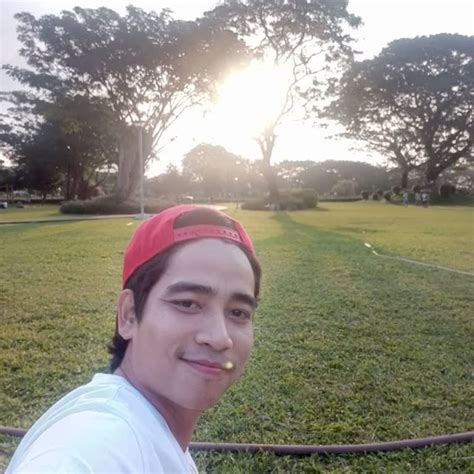 Yan Lin Aung🇲🇲 Yanlin772 • Threads Say More