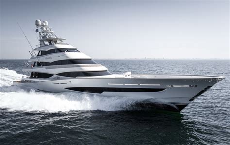 Perini Navi Bayesian Superyacht Features Photos And Specifications Itboat