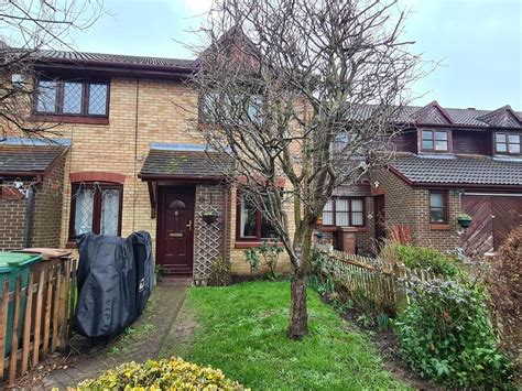 2 Bed End Terrace House For Sale In Foxglove Way Wallington Sm6 £