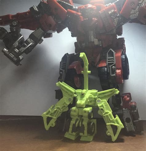 Old Vs Newconstructicons Devastator Rotf Rtransformers