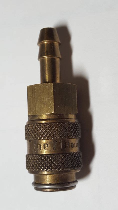 Rectus Type 21 Gyorscsatlakozó Anyatömlőcsatlakozással