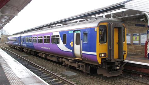 Class 156 Super Sprinter Dmu Metro Cammell Multiple Unit Images Photos