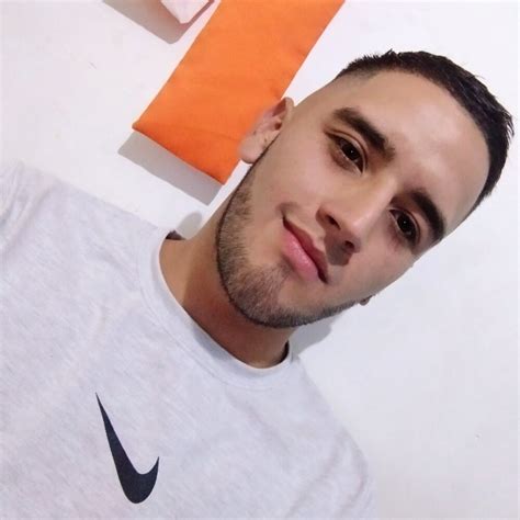 Mikelblond Free Live Webcam Show And Xxx Chat Xhamsterlive