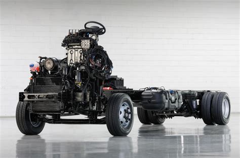 Volkswagen Caminhões E Ônibus Celebrates 30 Years Of Bus Chassis Production