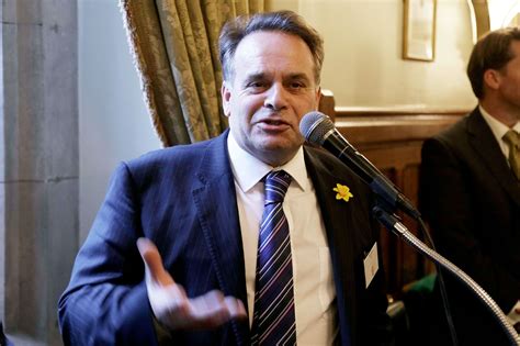 Un Député Britannique Accusé Davoir Regardé Du Porno Au Parlement