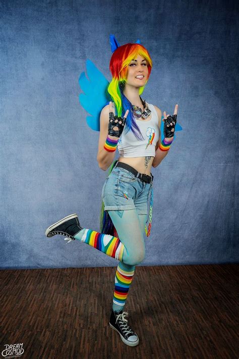 Rainbow Dash Cosplay