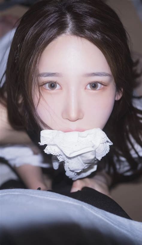Whats The Name Of This Asian Chick Yeha 1530345 ›