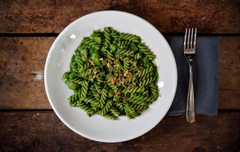 Pasta Al Pesto Di Massimo Bottura La Ricetta No Waste Del Grande Chef