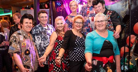 Kruisland Klinkt Een Beetje Als Graceland En Leon Basley Klinkt Als Elvis Brabant Bd Nl