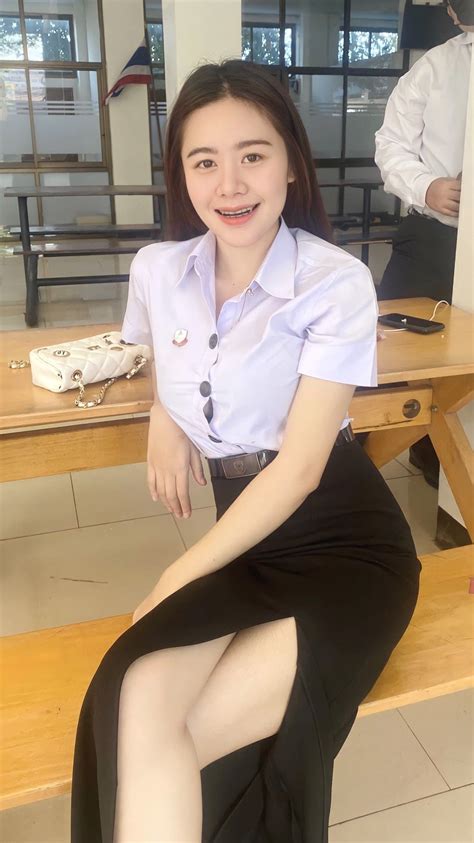 ปักพินในบอร์ด ศิลปะ