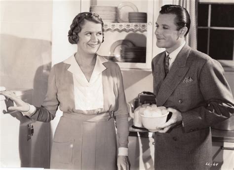 Warren Hull Actor The Spider Serials Warren Hull Clippings