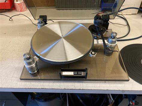 Oracle Delphi Mark Ii Turntable With Linn Basik Plus Tonearm Photo 5028368 Us Audio Mart
