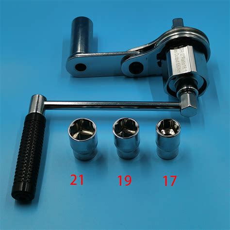 12torsional Torque Multiplier Wrench Labor Saving Lug Nut Remover Car Tire Disassembly Force