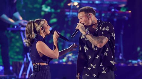 Pregnant Katelyn Brown Shares Photos Of Life On Tour With The Fam