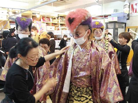 新成人が押し寄せる北九州の貸衣裳店みやび 深夜から早朝の着付け作業 小倉経済新聞