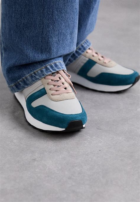Paul Smith Mens Shoe Eighties Trainers Greysgrey Uk