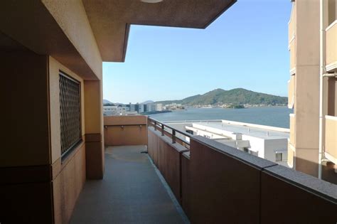 横浜百景。海辺のマンションフェスティオ今宿サーフコート。 糸島くらしの不動産セレクト