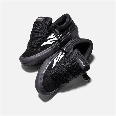 Straye Logan Puff Phantom Hairy Suede Suede Low Top Skate Shoes