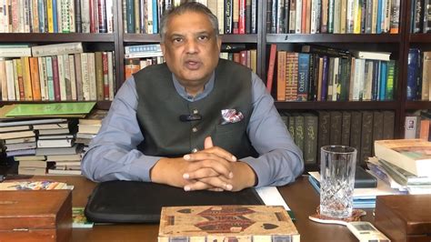 Geo News Urdu ‎بیرون ملک سے آنیوالوں کے ایک موبائل فون ساتھ لایا