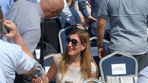 Бившият министър на туризма Ангелкова с коментар за блокадите и що е то демокрация Новини бг