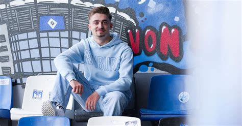 Thore Hansen Bleibt An Bord Hsv De