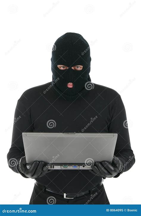 De Hakker Van De Computer Misdadiger Met Laptop Stock Afbeelding Image Of Masker Hacken