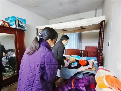 守望相助•同心抗疫——市经信局妇委会慰问困难妇女澎湃号·政务澎湃新闻 The Paper