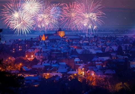 Bonfire Night In Rye Sussex England Fireworks Night Time Parade Artofit