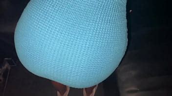 Mi novio me compartió en el Glory Hole del hot bar de la casa de swing XVIDEOS