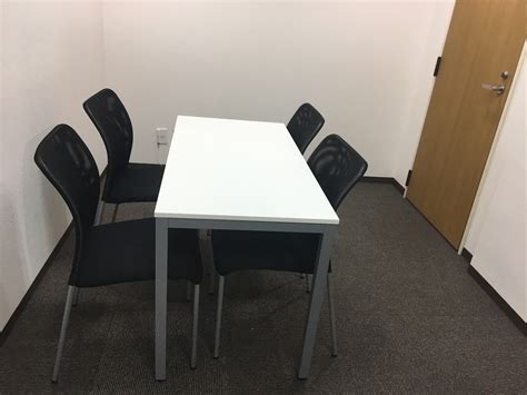 労働条件通知書兼雇用契約書を作成します 入社時が肝心です。労働条件通知書兼雇用契約書を作成します。