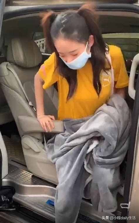 穿短褲要下車怎麼辦？張藝凡的反應堪比「教科書」，教養裝不出來 每日頭條