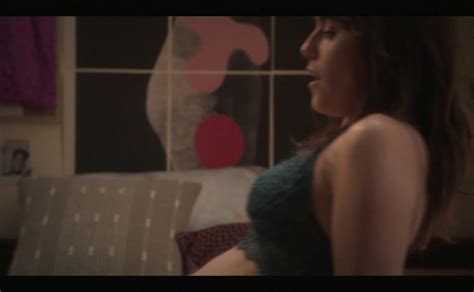 Renee Rapp Alexia Ioannides Lesbian Underwear Scene In The Sex Lives