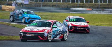 Ctcc株洲站a 2组：crs刹森racing包揽冠亚季军国际赛车场比赛回合