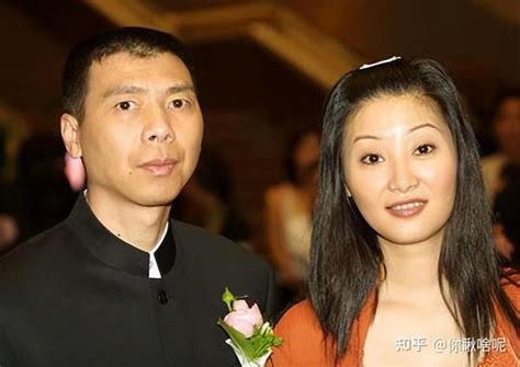 冯小刚的女儿冯思羽：在父母离婚的阴影里长大，33岁仍未婚 知乎