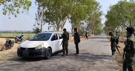 စလင်းတွင် စစ်စခန်းတခုကို တိုက်ခိုက်ပြီး လက်နက်များ သိမ်းဆည်း