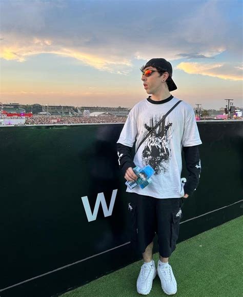 Carre Updates On Twitter Carre V A Post En Instagram Https