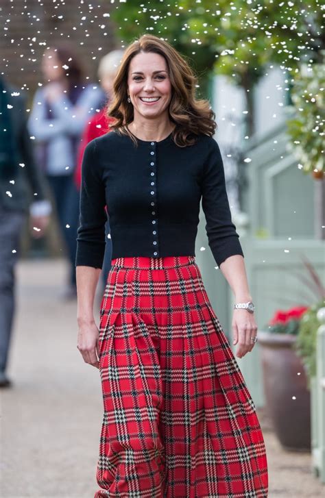 Kate Middletons Plaid Midi Skirt December 2018 Ps Fashion