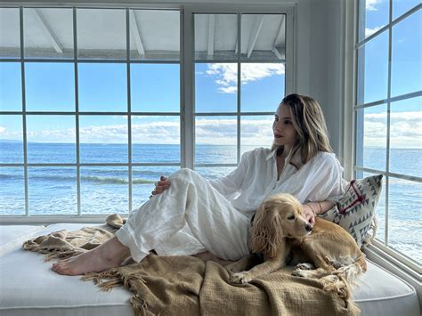 How To Re Centre And Reconnect Using Movement Wolf And Badger