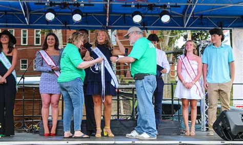 Miss Buffalo High School Is Miss Putnam County 2023 Hurricane Breeze