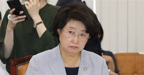 63만원 꽃다발부터 렌터카까지김승희 논란 보니 뉴스as