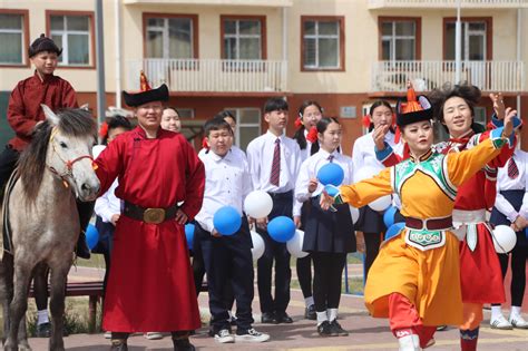 Хэнтий аймгийн Соёл урлаг аялал жуулчлал залуучуудын газар Added A New Хэнтий аймгийн