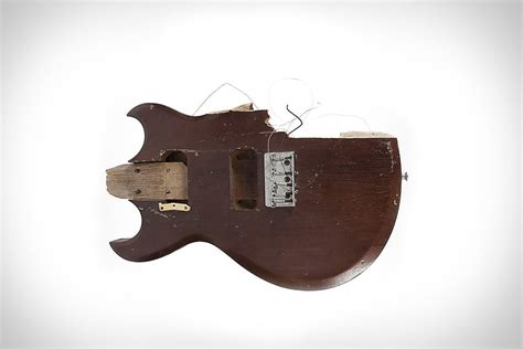 Kurt Cobain S Smashed Aria Pro II Guitar Old News Club
