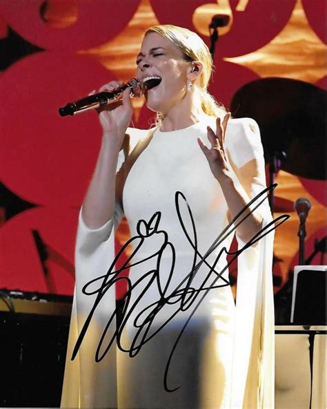 One Way Ticket Leann Rimes Signed Photo 8x10 Coa