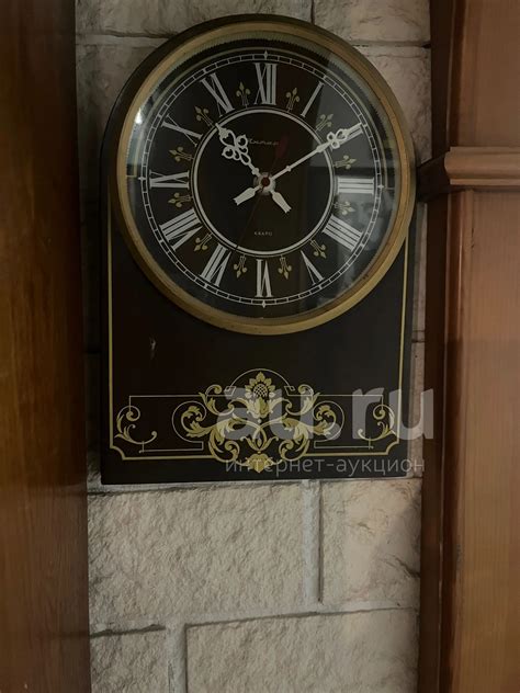 Часы Янтарь не забрали — купить в Красноярске Состояние Б у Часы настенные настольные на