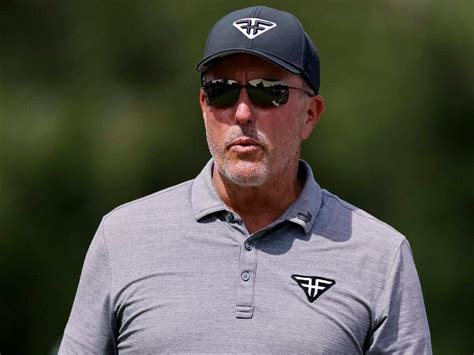 Its Toward Its End 6x Major Champion Phil Mickelson Drops Huge Hint