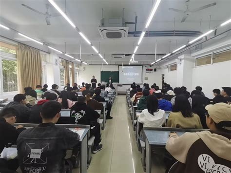 计算机与人工智能学院