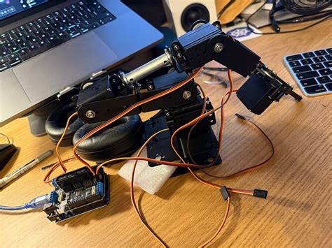 Using SNA41 PS2 To Move Servos Motors Mechanics Power And CNC
