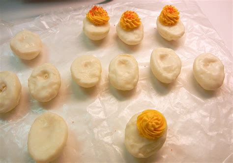 Sugar Swings Serve Some Deviled Egg Mini Cakes For The Summer Picnic